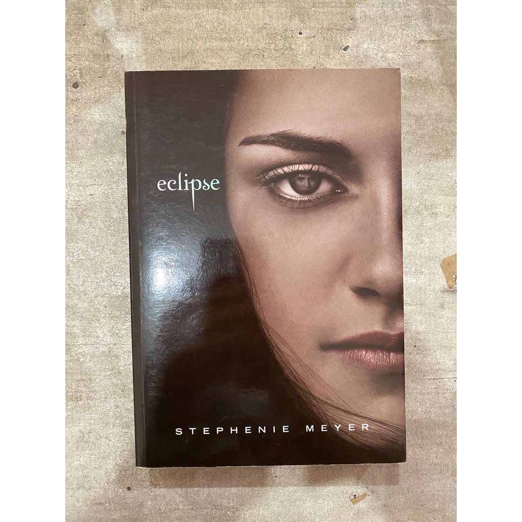 Eclipse - Stephenie Meyer | Shopee Brasil