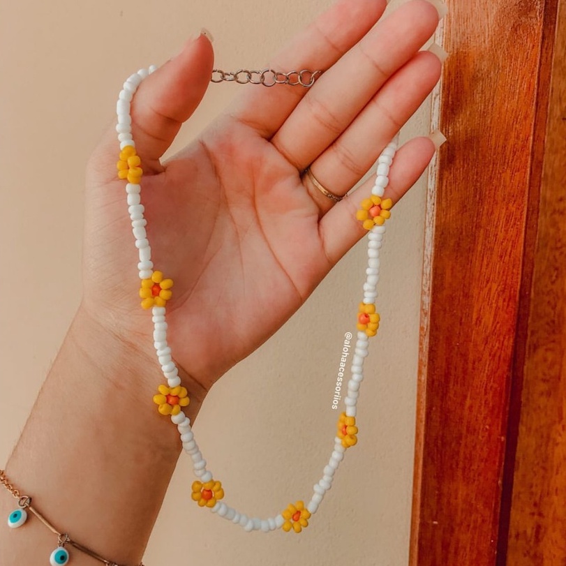 Colar/Colares/Colar girassol/Acessórios praianos/Acessórios artesanais ...