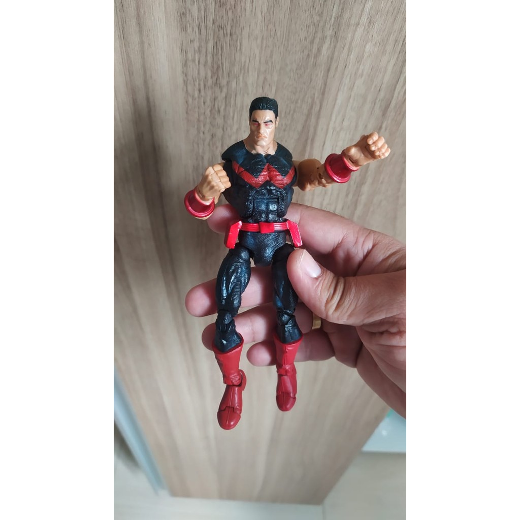 Wonder Man (Magnum) Marvel Legends Toy Biz | Shopee Brasil