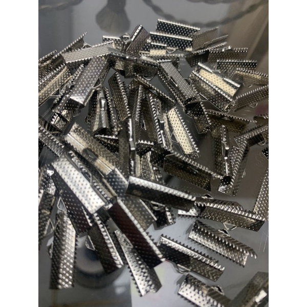 Terminal Jacaré com Garra Metal para Confecção de Bijuterias | Shopee ...