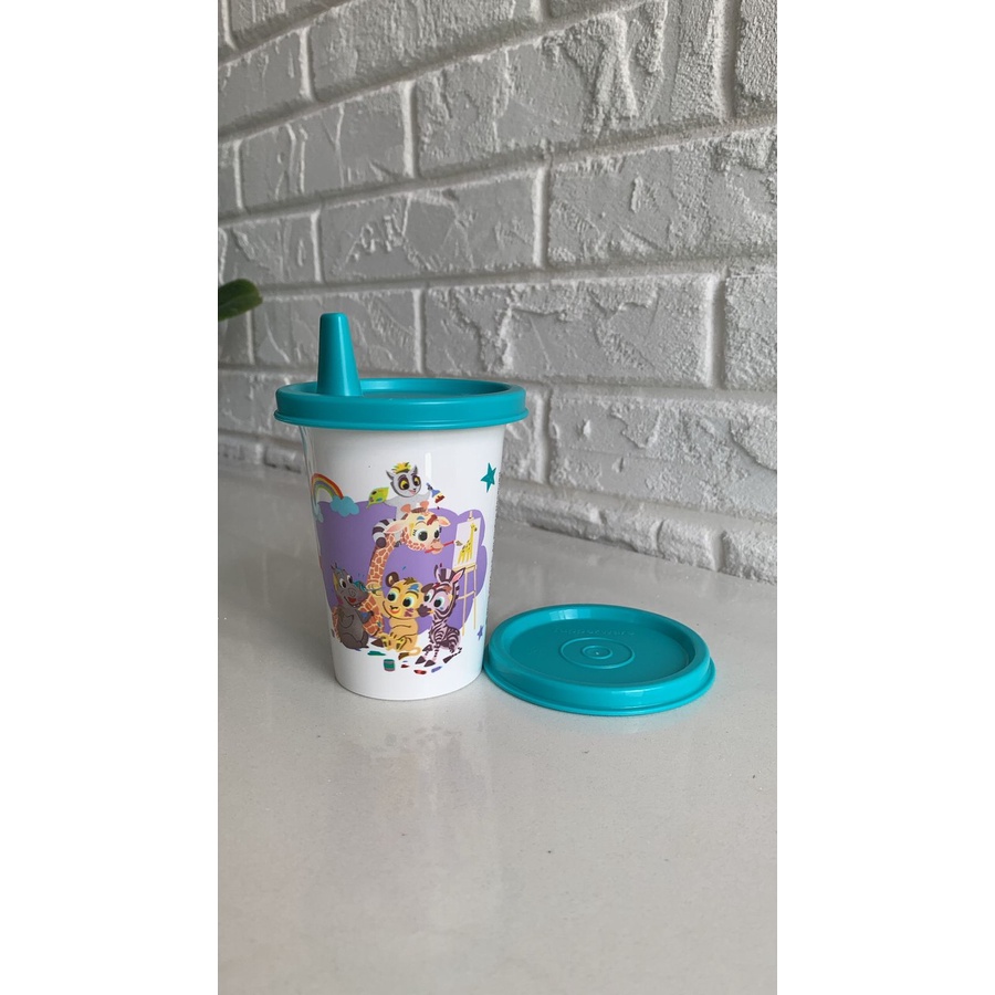 Tupperware Copinho com bico Baby Madagascar 200ml | Shopee Brasil