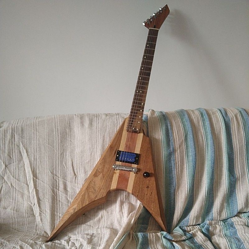 Guitarra Fly V Evil S. custom | Shopee Brasil