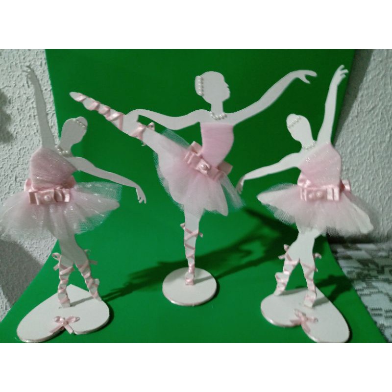 Bailarina em MDF decorada 25 cm | Shopee Brasil
