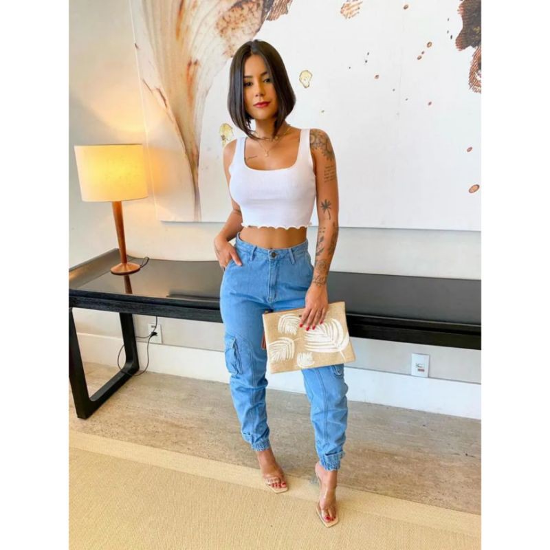 CROPPED TOP FRU FRU BÁSICO GRINGA FEMININO CANELADO | Shopee Brasil