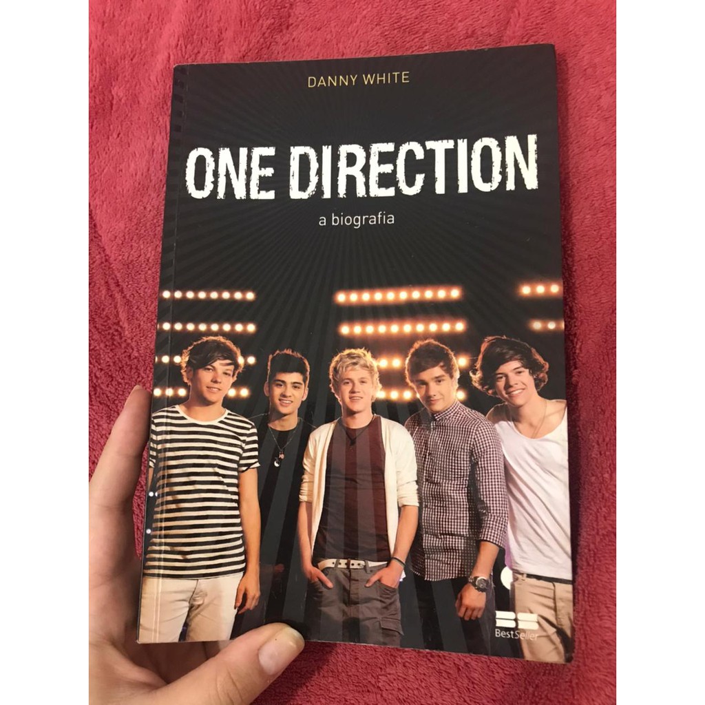 One Direction - A biografia | Shopee Brasil
