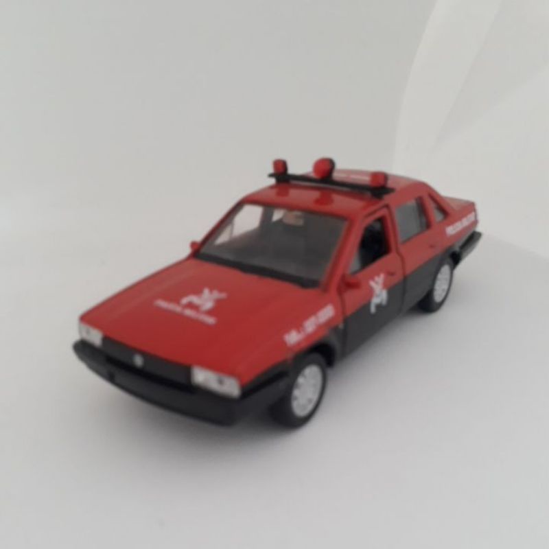 Miniatura de viatura da Polícia Militar de SP. | Shopee Brasil