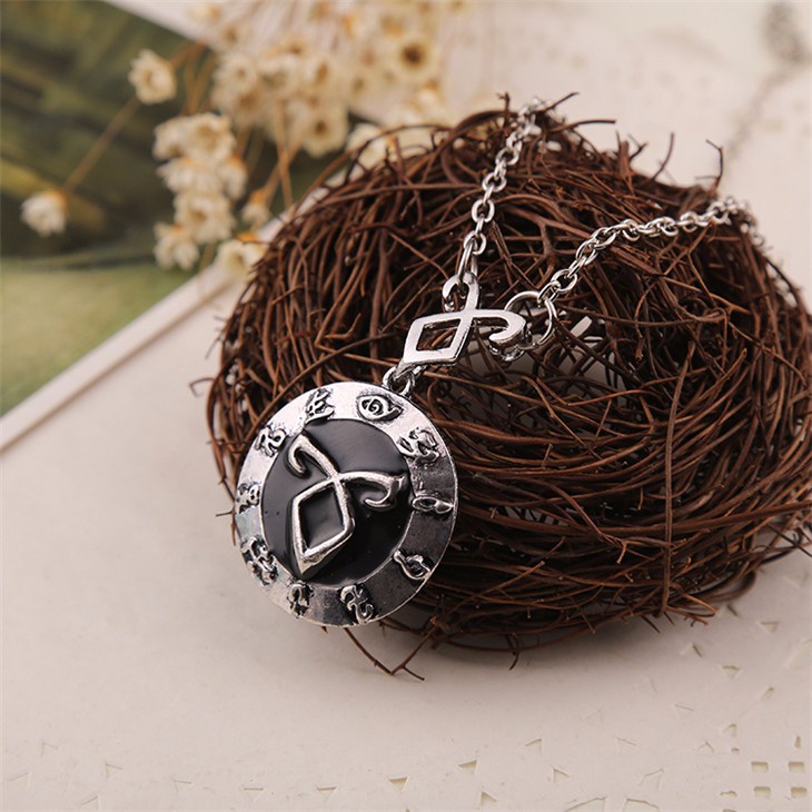 Colar Amuleto Runa de Poder Angelical da Série Instrumentos Mortais ...