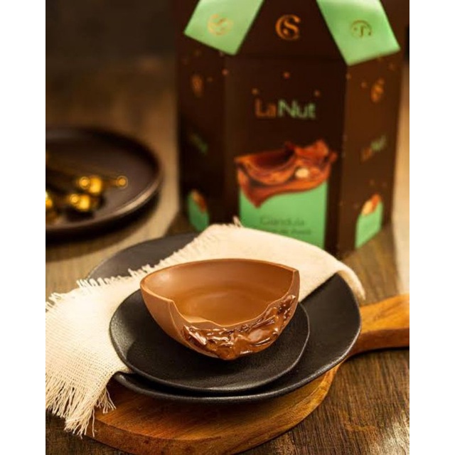 Ovo Recheado Lanut 400g | Shopee Brasil