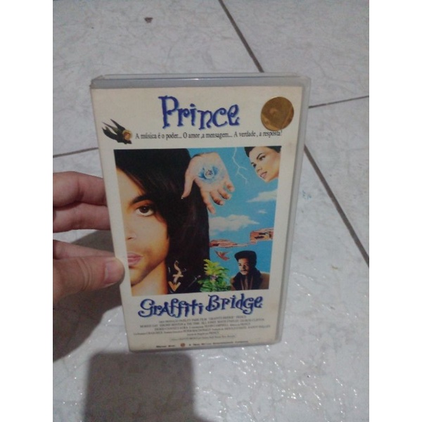 VHS Prince Graffiti Bridge ( legendado) | Shopee Brasil