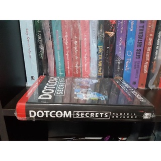 Livro Dotcom Secrets (capa dura) - Russell Brunson | Shopee Brasil