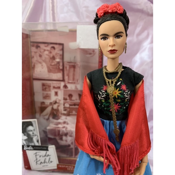 Barbie Frida Kahlo | Shopee Brasil