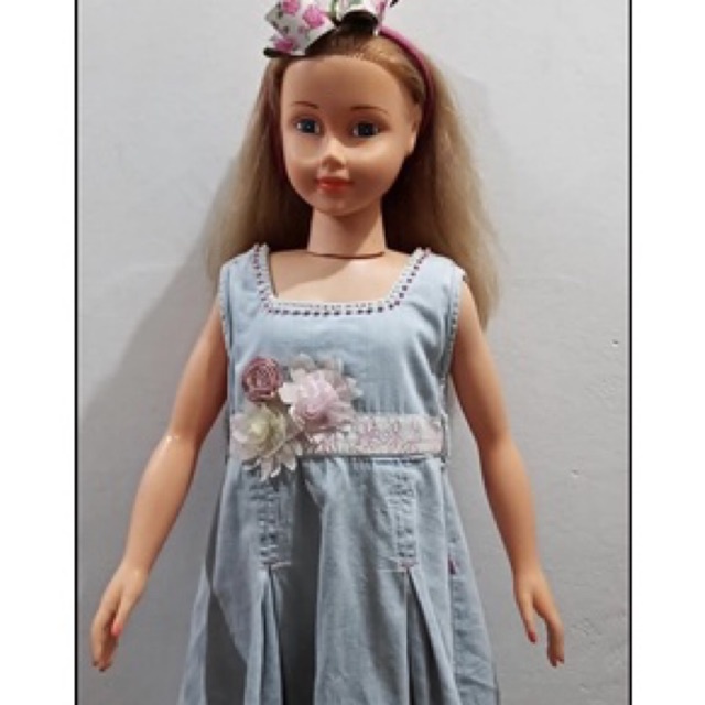 Boneca Stephany. Um Metro. | Shopee Brasil