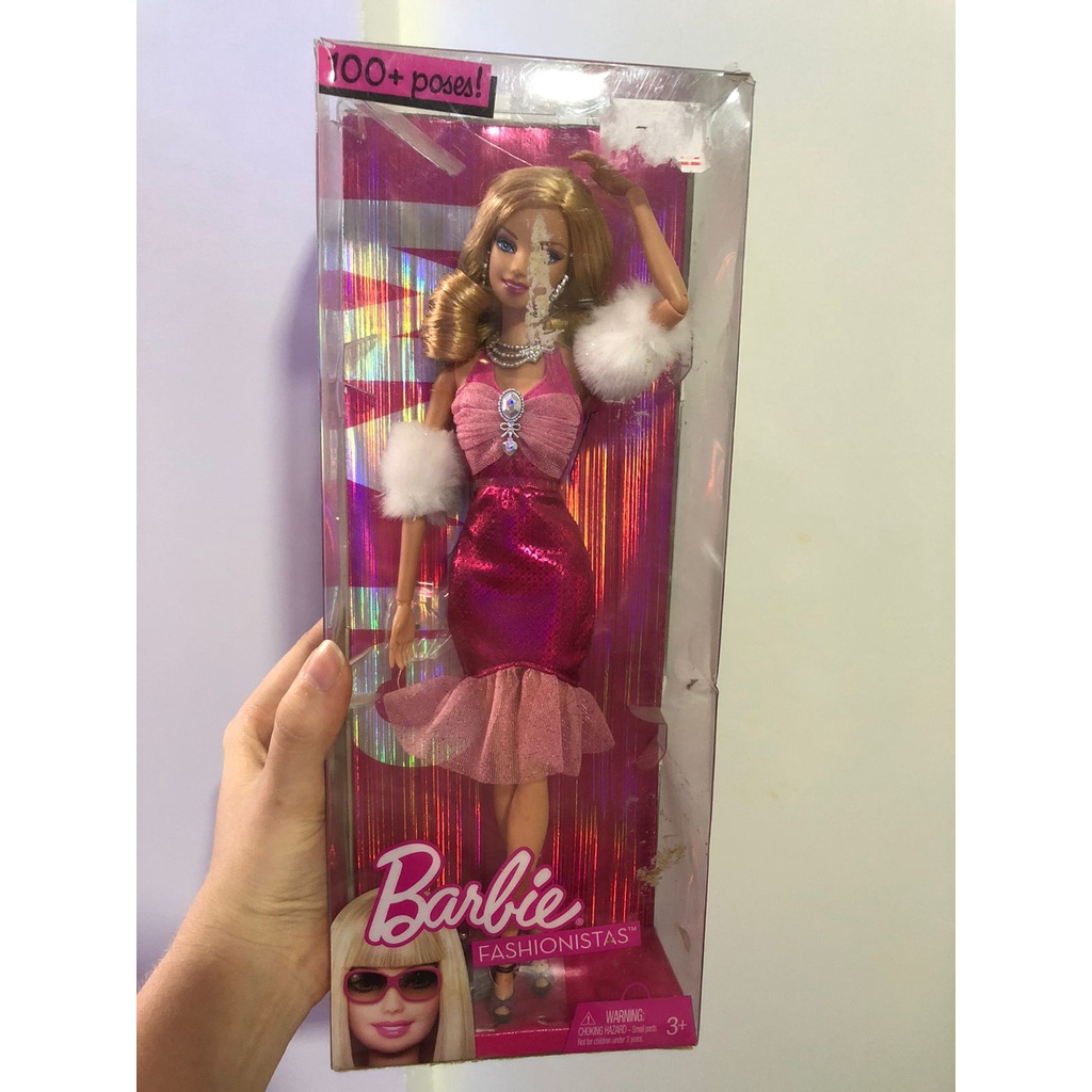 Boneca Barbie 100 poses nova | Shopee Brasil