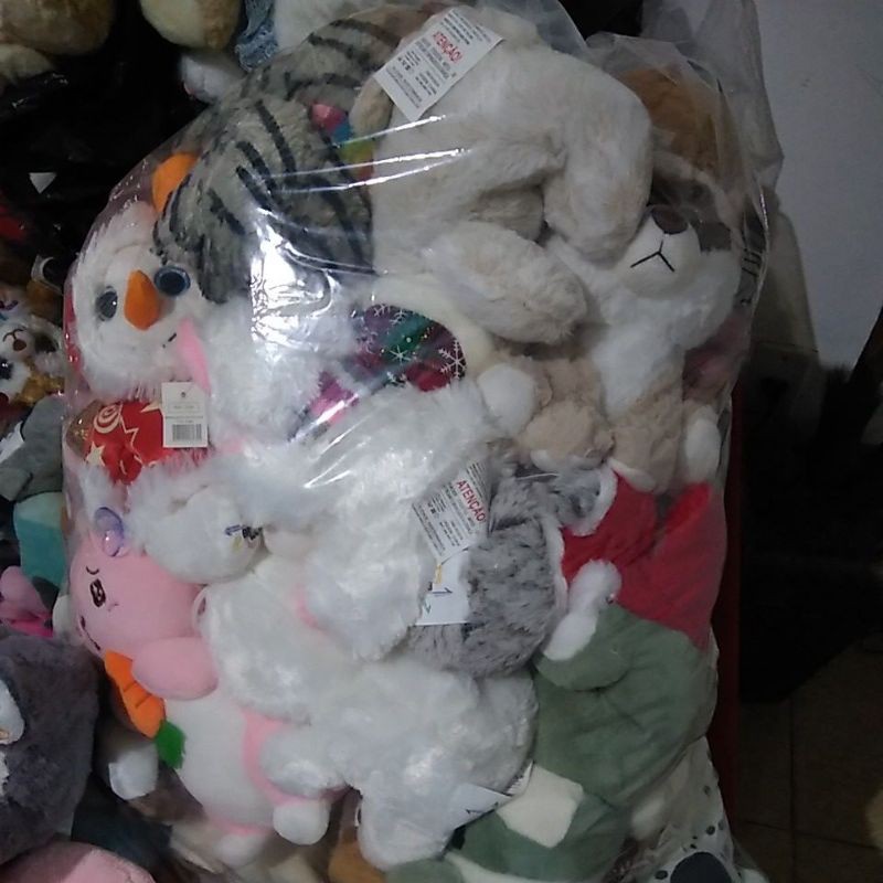 pelucias diversas | Shopee Brasil