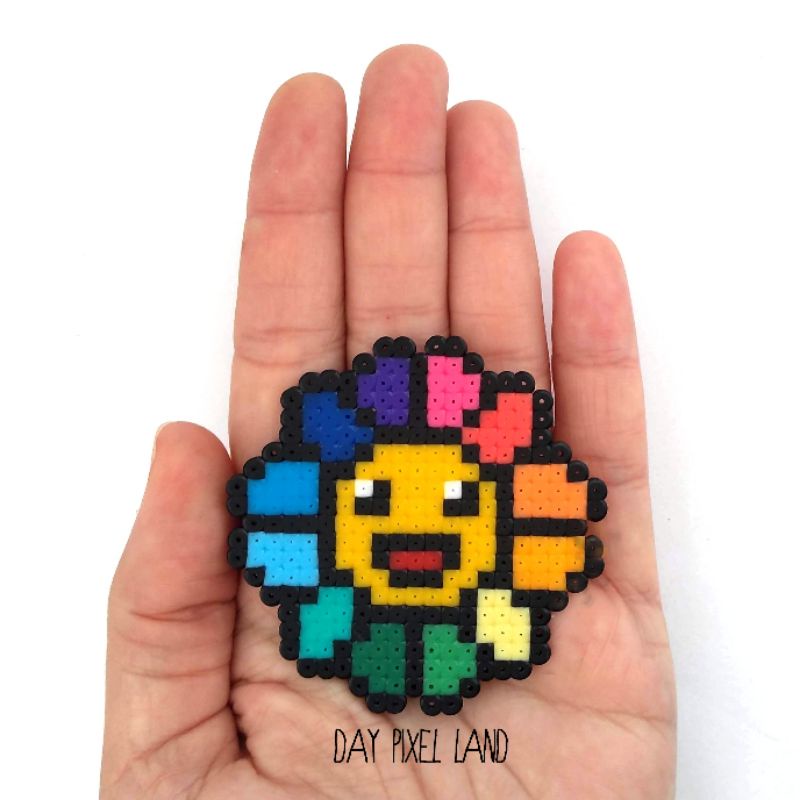 Flor de Murakami em Pixel Arte (Chaveiro) | Shopee Brasil