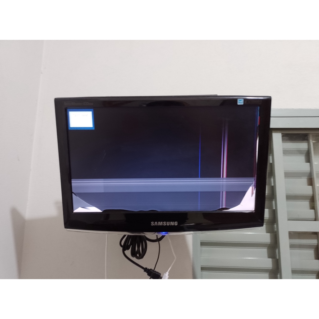 Monitor Lcd 15.6 Samsung - 633nw - Com Defeito na Tela | Shopee Brasil