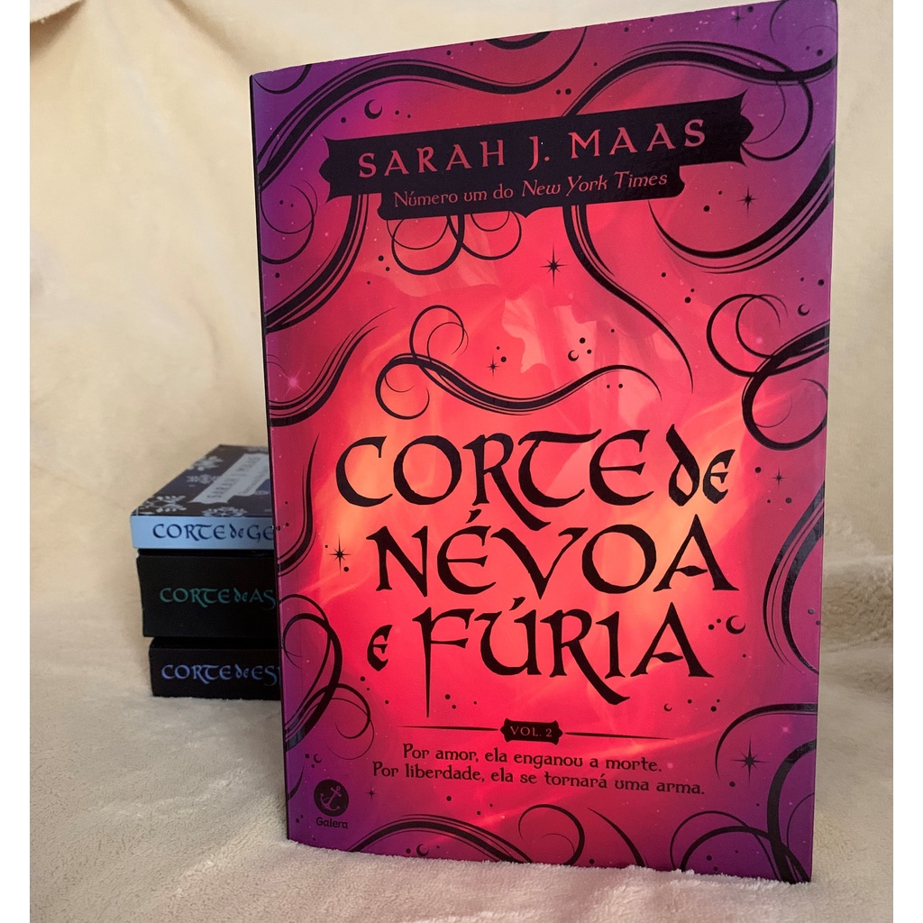 Corte de névoa e fúria, Sarah J. Maas | Shopee Brasil