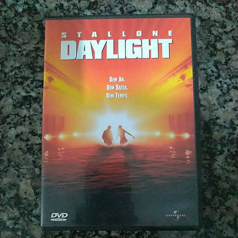 DVD Daylight com Stallone Original | Shopee Brasil
