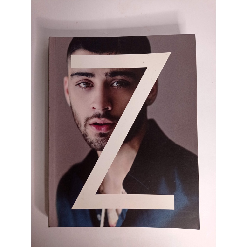 Zayn Malik - Biografia e Vida / Livro Grande Pop Rock Cantor One ...