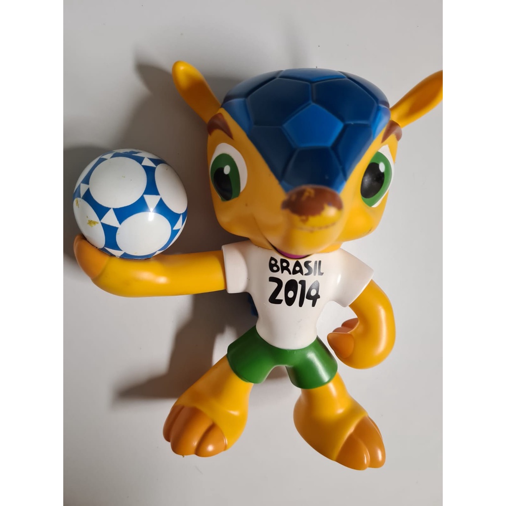 brinquedo boneco fuleco mascote oficial copa 2014 grow | Shopee Brasil