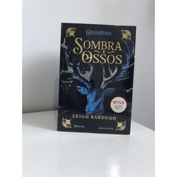 Sombra e Ossos - Leigh Bardugo (LIVRO NOVO/LACRADO) | Shopee Brasil