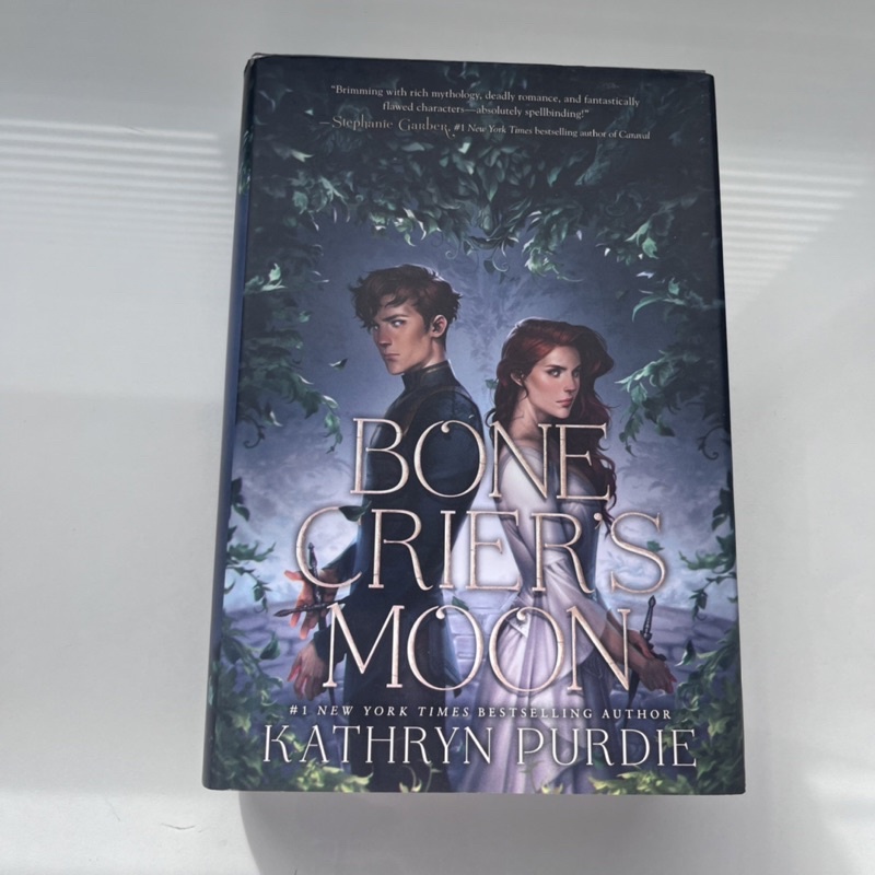 Livro Bone Crier’s Moon hardcover | Shopee Brasil