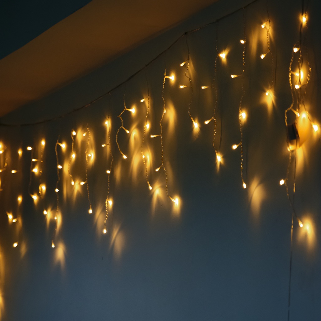 3M Fio De Led Com 100 Lâmpadas Cascata 8 Funções Branco/Colorida C/Fio ...