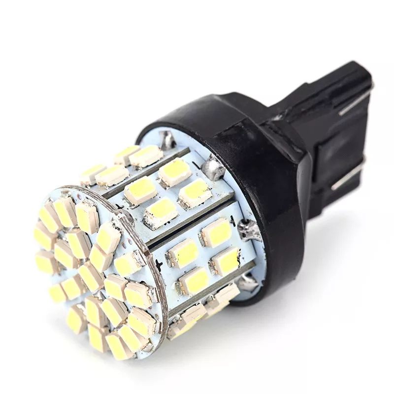 Lâmpada LED T20 com 50 LEDs Branco 12v | Shopee Brasil