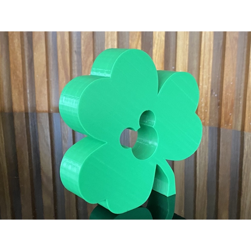 Trevo 3 folhas Sant Patrick | Shopee Brasil