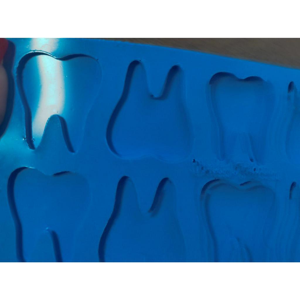 Molde de silicone para resina formato dente dentista 3x3 | Shopee Brasil