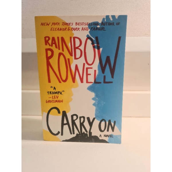 Livro Carry On em Inglês | Shopee Brasil
