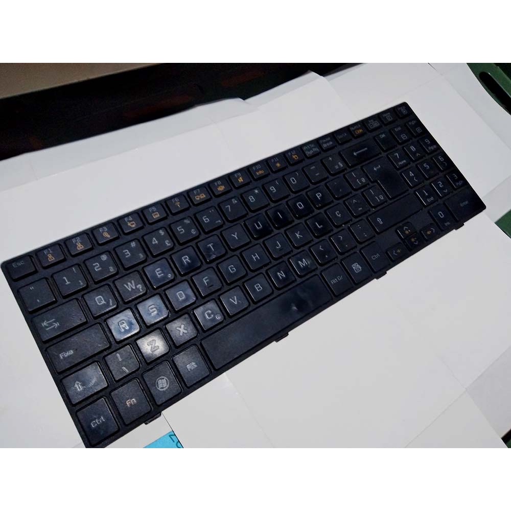 Teclado Notebook LG A530 16.5" AEQLM600010 2B-03003Q100 - Faz a Boa!