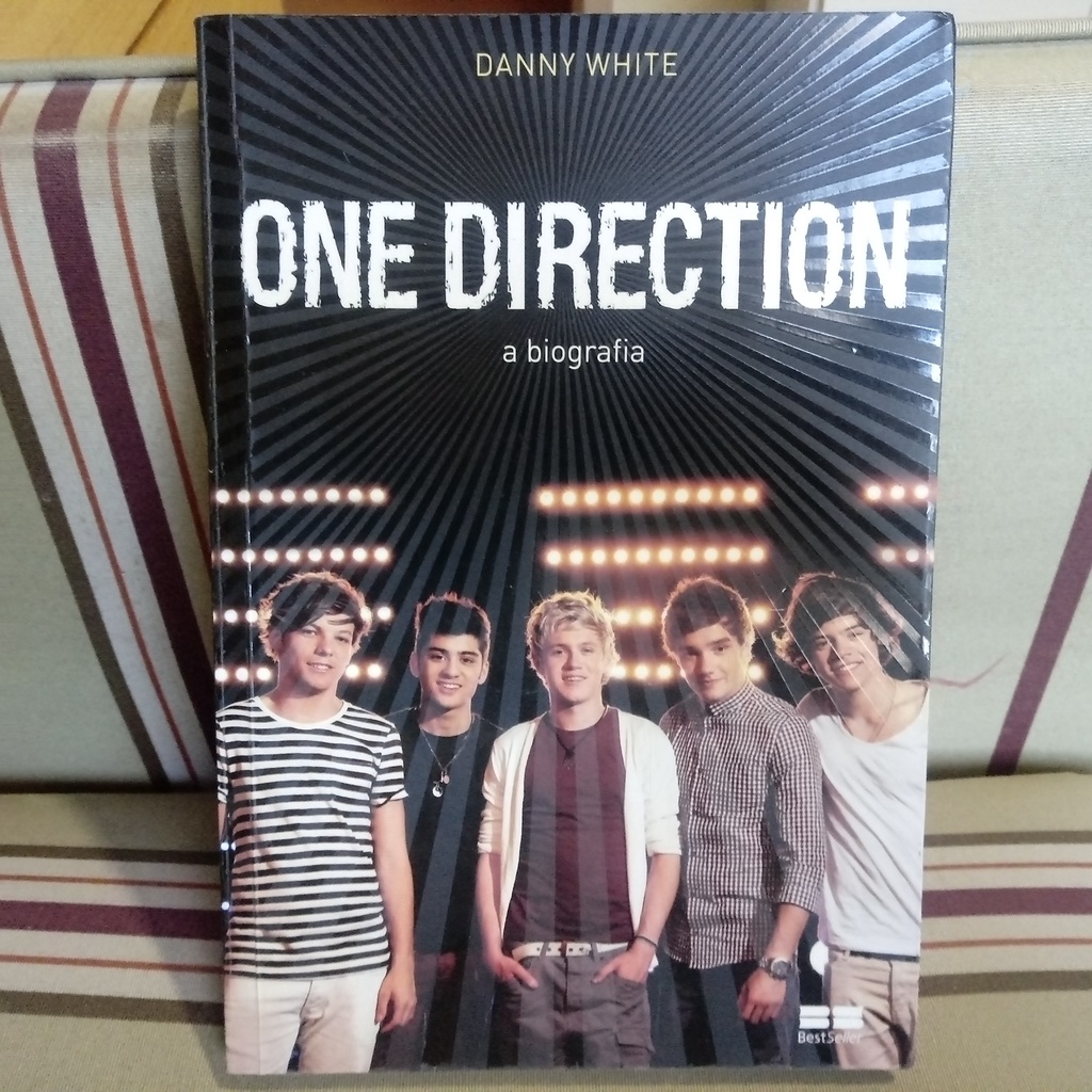 One Direction - A biografia (Livro) | Shopee Brasil