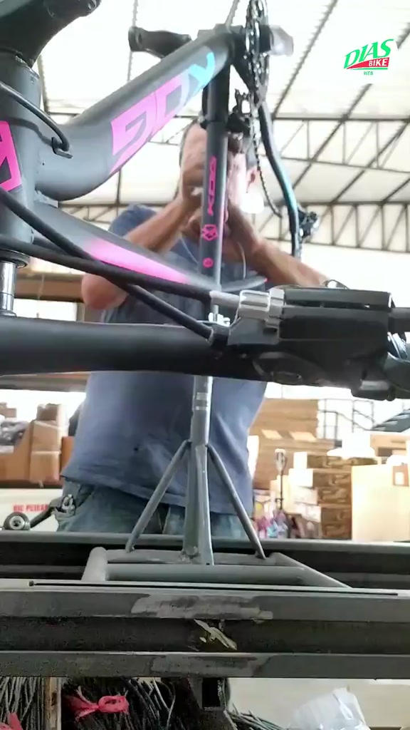 Bicicleta Speed Road Aro 700 KSW Grupo GTA Z9 2x9V STI 18 Marchas | Shopee Brasil