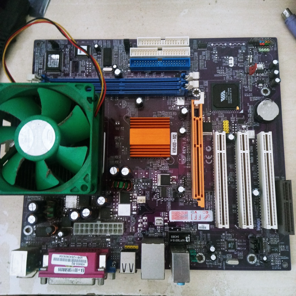 Placa Mãe Ecs Km400-m2 Socket 462 + Sempron 2600 - Leia Anun | Shopee ...