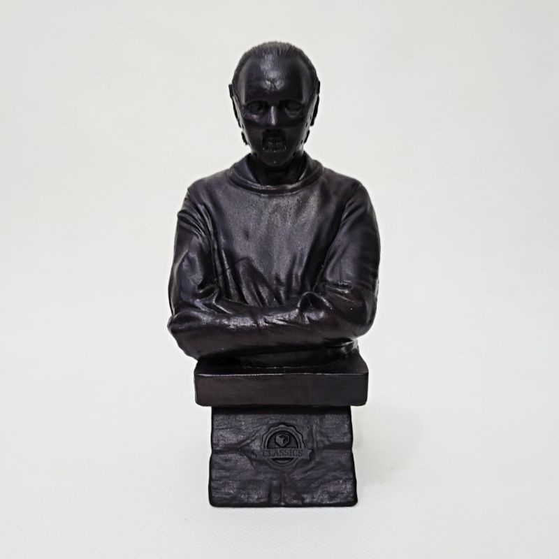 Busto Hannibal lecter mixture box | Shopee Brasil