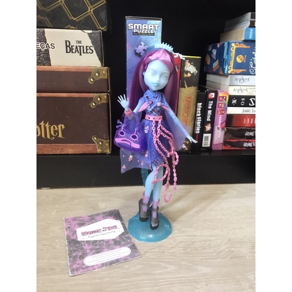 Monster high Kyomi | Shopee Brasil