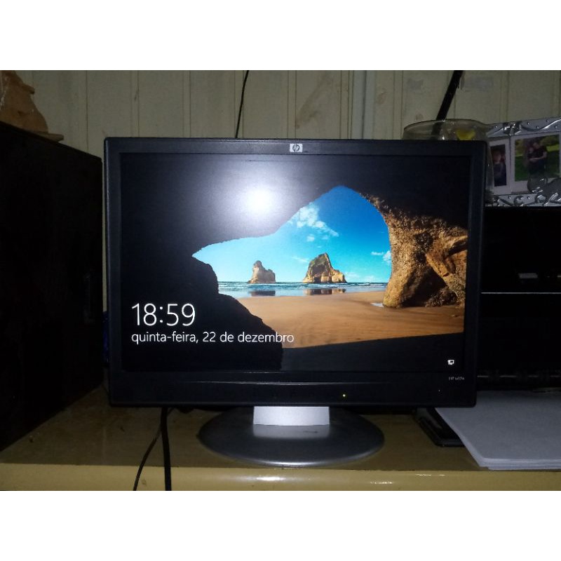 Monitor LCD 17 Polegadas HP W17E ( Em Ótimo estado) | Shopee Brasil