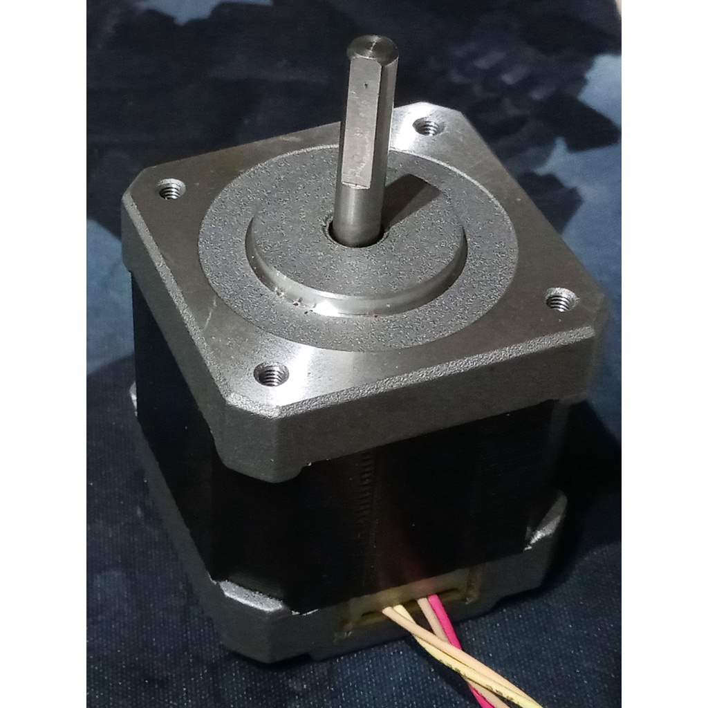 Motor de Passo Nema 17 STP 42D - Modelos 2.8 / 4.0 Kg 4 Fios 6 Fios ...