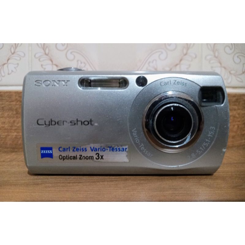 Câmera Digital Sony Cyber-Shot Para Restaurar/Colecionador - Usada ...