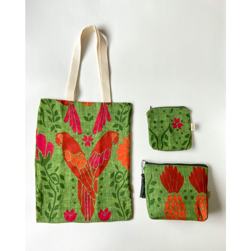 Kit Verão - Estampa Original Farm 02 (Ecobag, Necessaire Média e Mini Necessaire) | Shopee Brasil