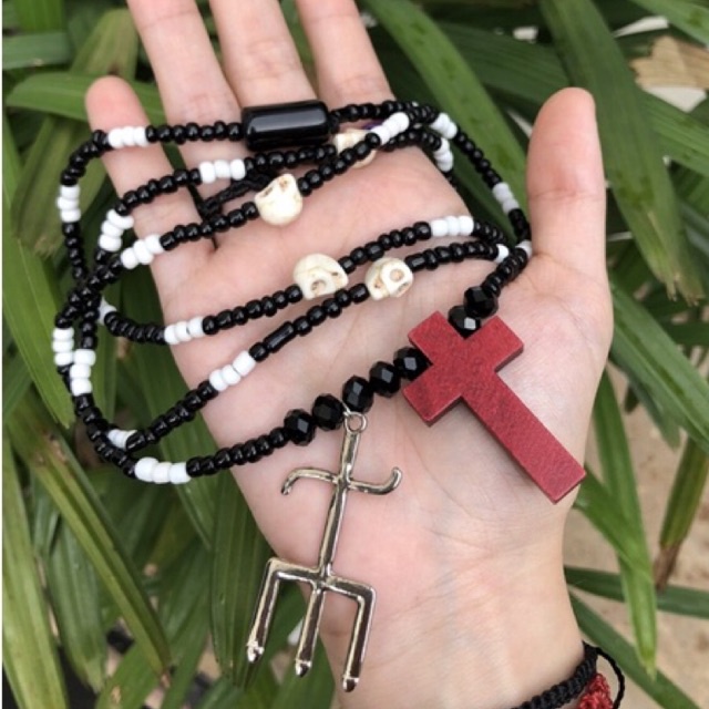 Guia de Exu com crucifixo de madeira, umbanda/candomblé | Shopee Brasil