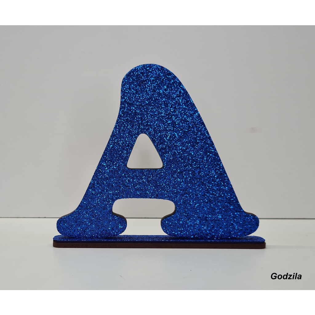 Letra de mesa com base 10cm de altura MDF cru e EVA com Glitter Azul ...