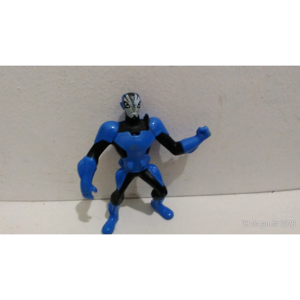 Boneco Azul Rook Ben 10 Mc Donald's 2013 10cm de Altura Em Bom Estado ...