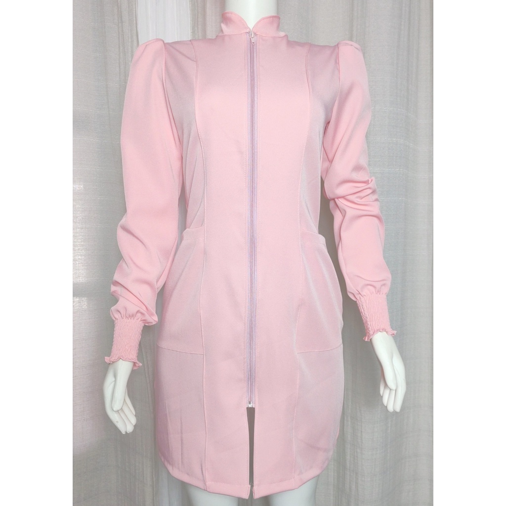 Jaleco Feminino Com Zíper Gabardine elastano ROSE , Princesa Manga Bufante , Gola Padre ...