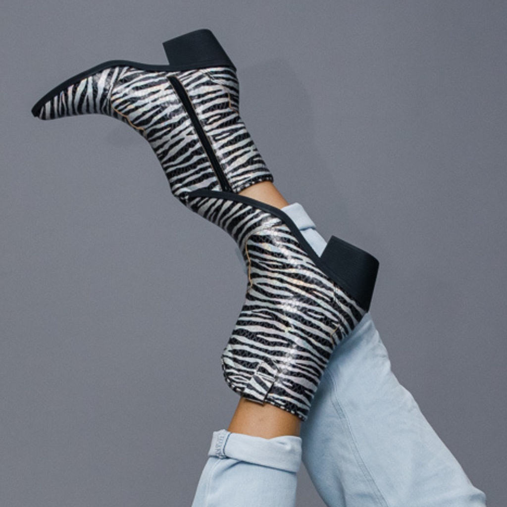 Bota Western Feminina Cano Médio Bico Fino Botas Country Texana Fashion ...