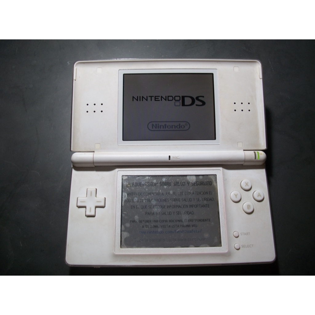 Nintendo DS Lite Branco - tela nova + R4 | Shopee Brasil