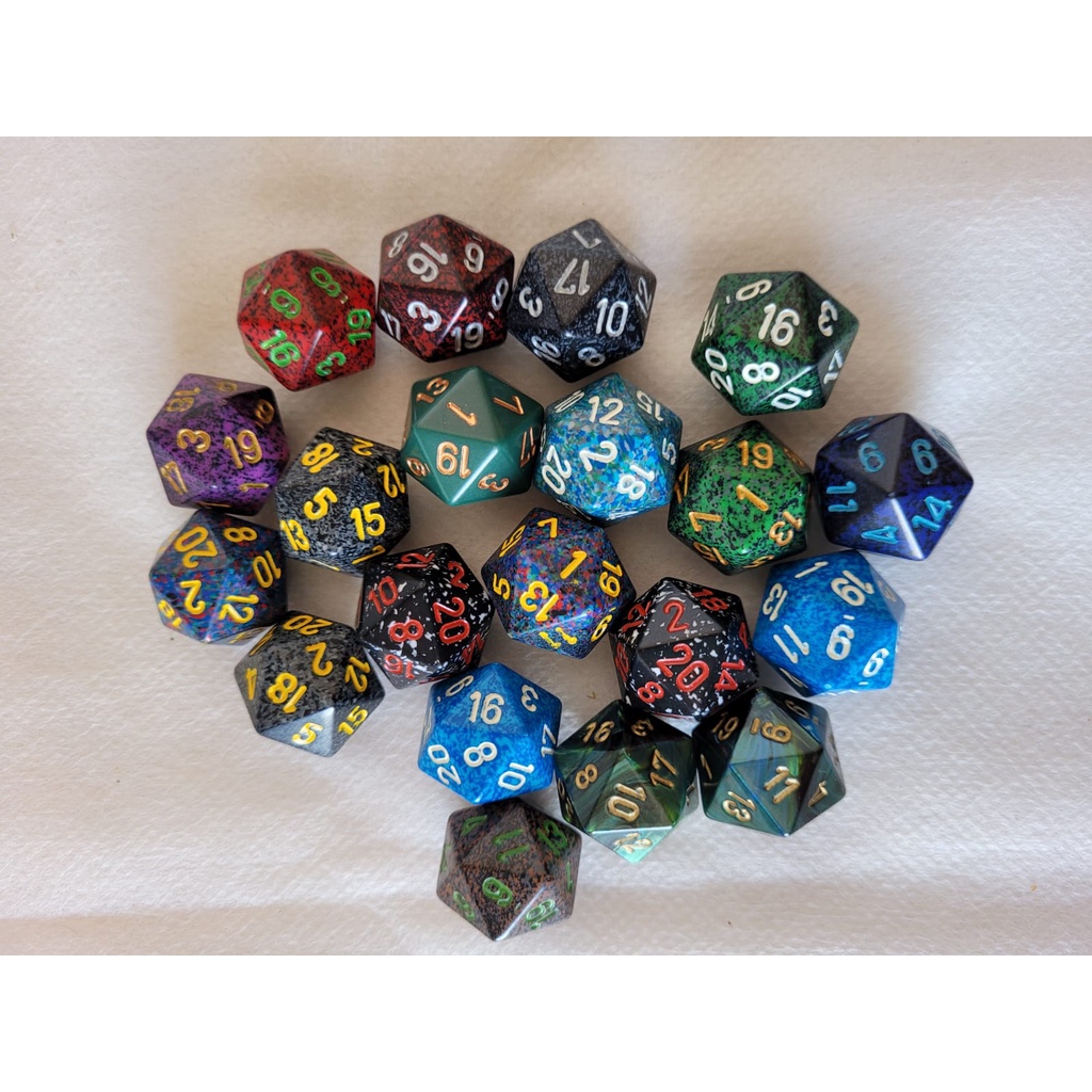 Dados de RPG / Dado de 20 lados / D20 - Jogos de RPG | Shopee Brasil