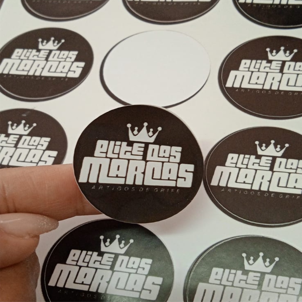 100 Adesivos Vinil Personalizados de 5x5cm com recorte eletrônico, só destacar e colar! | Shopee ...
