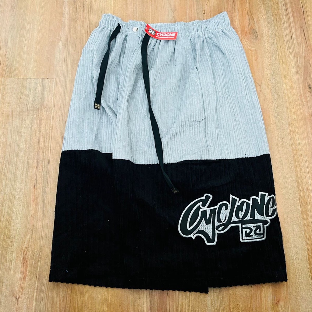 Bermuda Da Cyclone Veludo De Mandrake New Top | Shopee Brasil